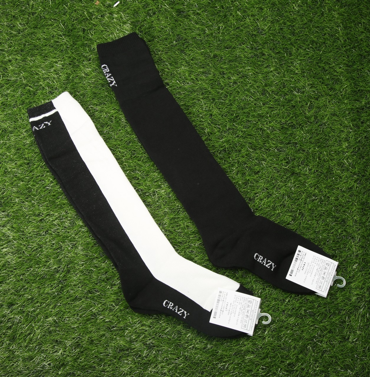 100켤레 한정 크레이지 쿠셔닝 여성용 니삭스 2종 이월 정품 파격할인 베스트셀러 모델입니다 크레이지 쿠셔닝 여성용 니삭스 2종 입 골프 좀 치는 사람들의