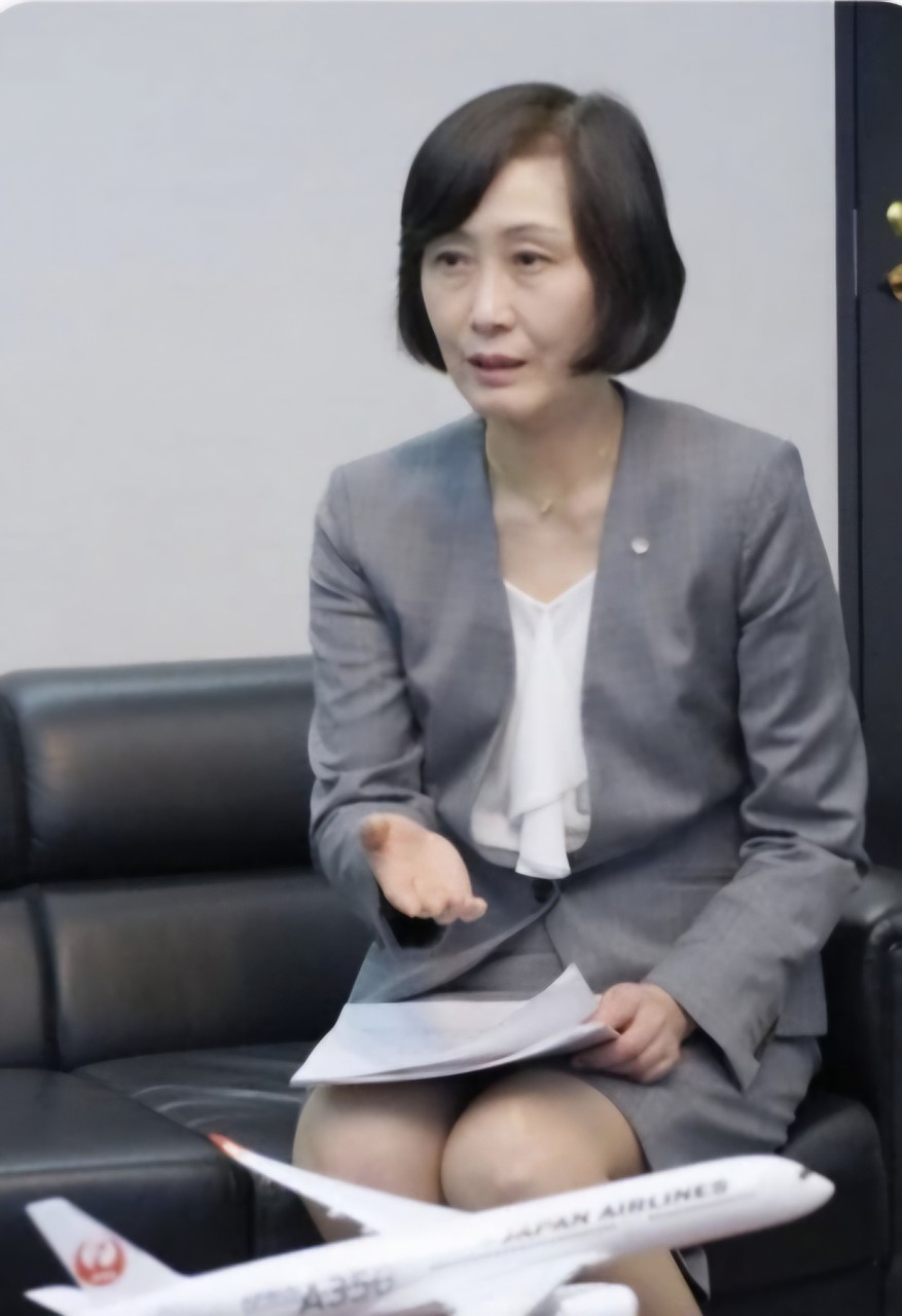 #인물소개 #nhk 어제 NHK에서 일본항공사JAL 사장인 돗토리 미쓰코 여사장(61세)을 보았습니다 종업원 4만명, 항공기 250대를 ... : 한일문화교류, 일본어 공부 ...