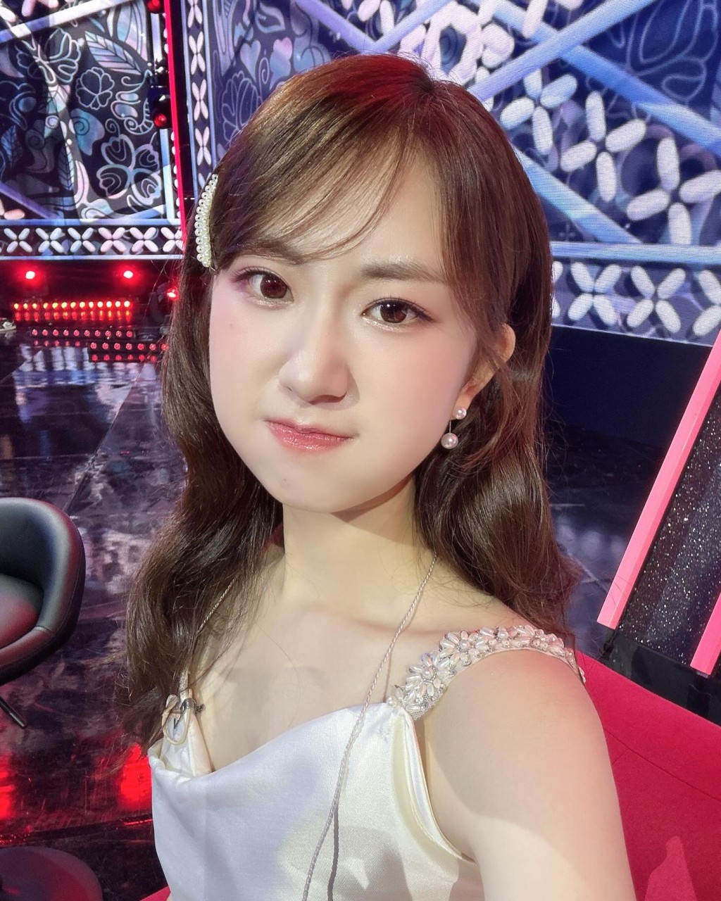 MBN 비하인드 사진💖 어젯 밤, 23회 대한민국 트롯계를 뒤흔든 ‘오디션 디바’ 특집!💃🔥 텐텐님들 ... : 전유진 유진가드 : BAND Page