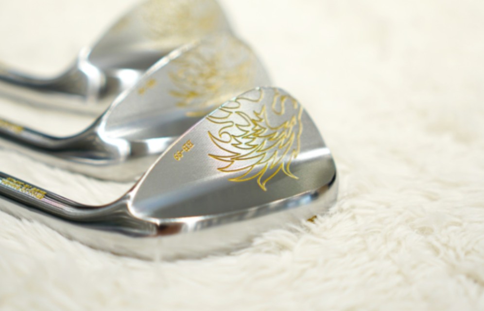 에밀리드바하마 EB-99 프리미엄 웨지 세트 . . . . . . 강렬하고 디자인의 에밀리드바하마 EB-99 웨지 입니다. 정교하게 밀링... : TNT GOLF | BAND