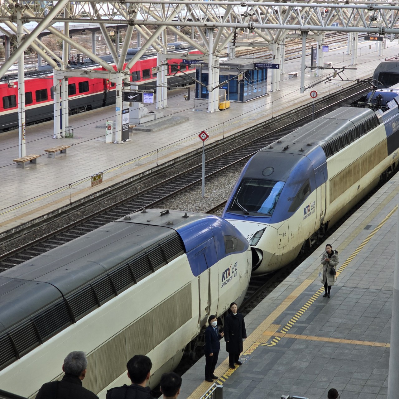 (레일코리아 뉴스, RK-N) KTX 21주년 맞이 다양한 사은행사 KTX 21주년을 맞아 풍성한 사은행사가 진행중이다 우선, 숫자 ‘2... : 레일코리아(RAIL ...